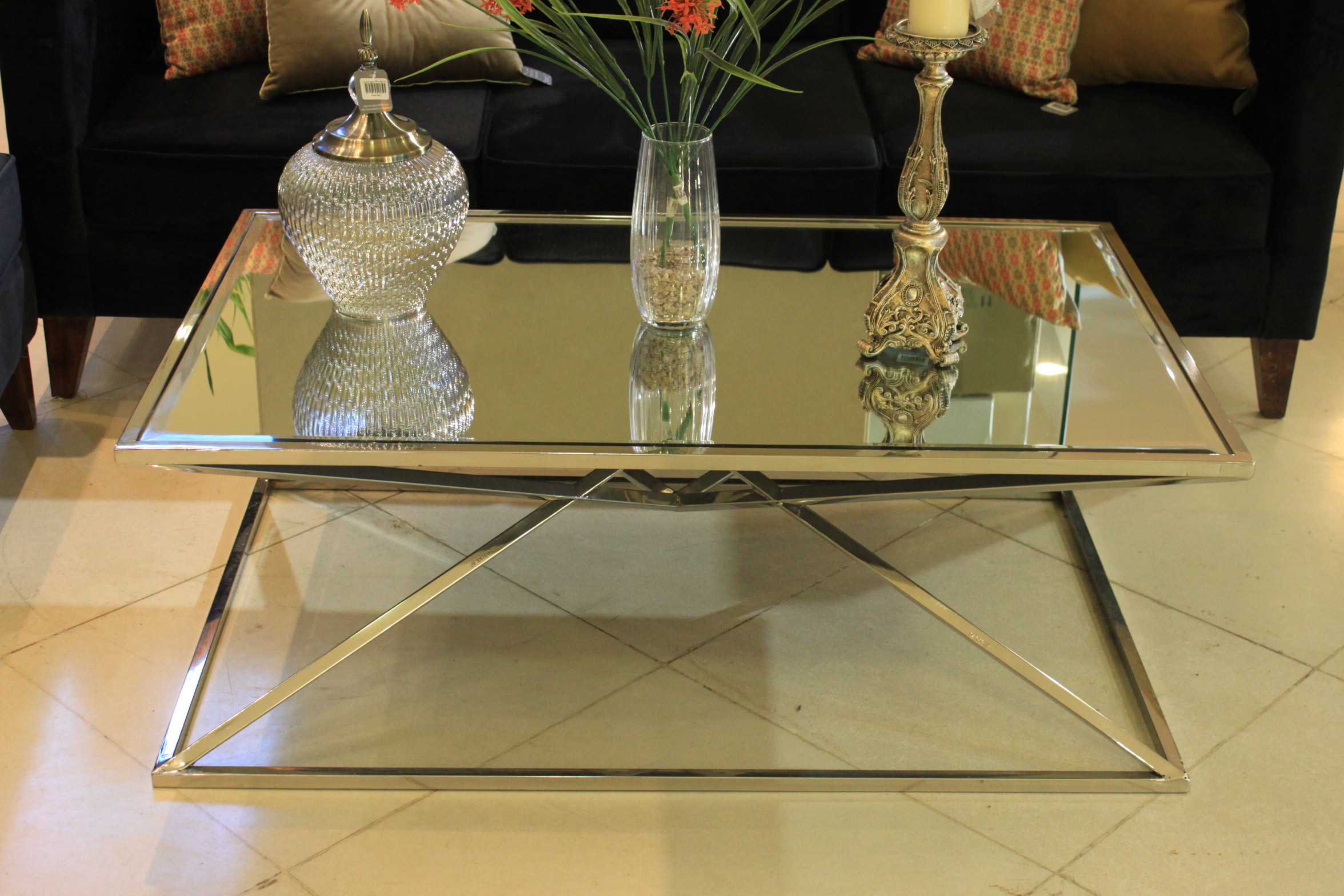 Elegant Glass Center Table Designs to Elevate Your Living Room Decor ...